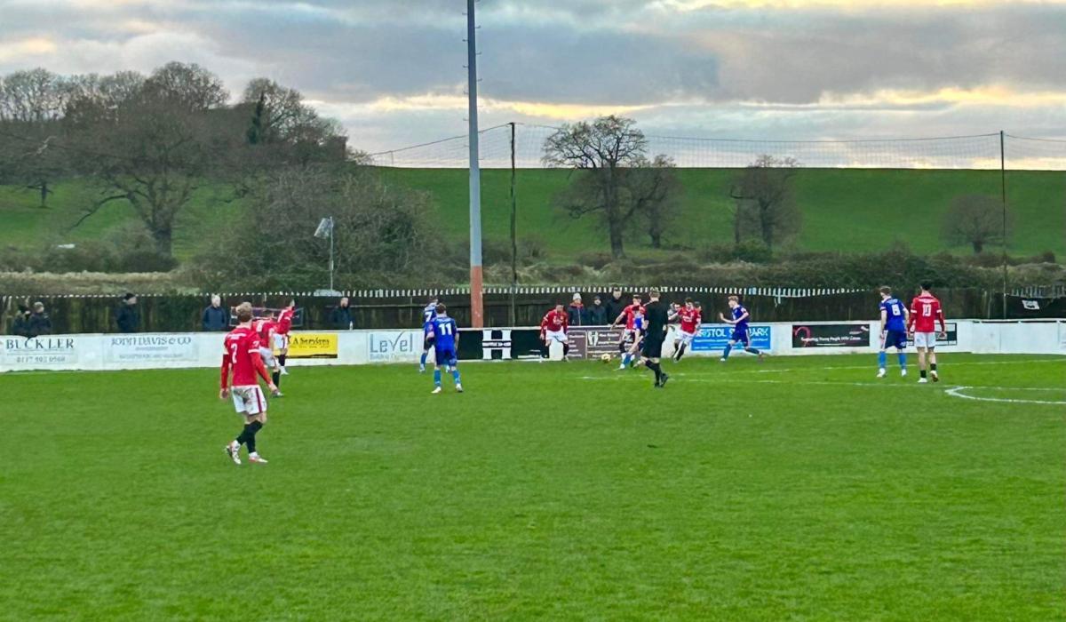 Robins racing for the title - North Devon Today