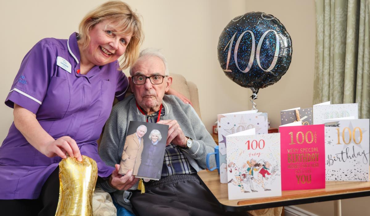 Bideford D-Day veteran celebrates 100th birthday - North Devon Today