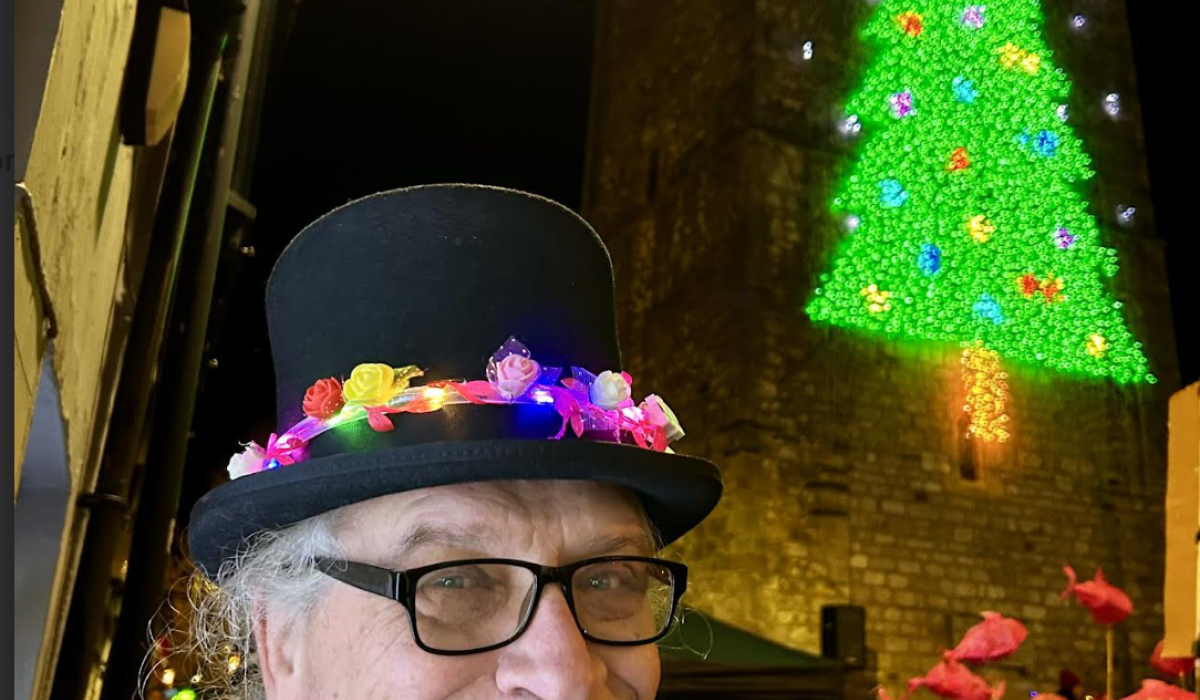 Newton Abbot gears up for Christmas lights event full of family ...