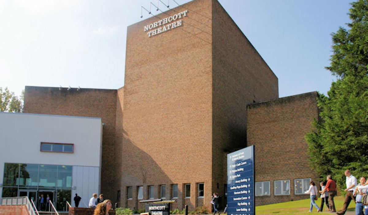 Hundreds of Exeter families receive free Northcott tickets for Christmas shows - North Devon Today