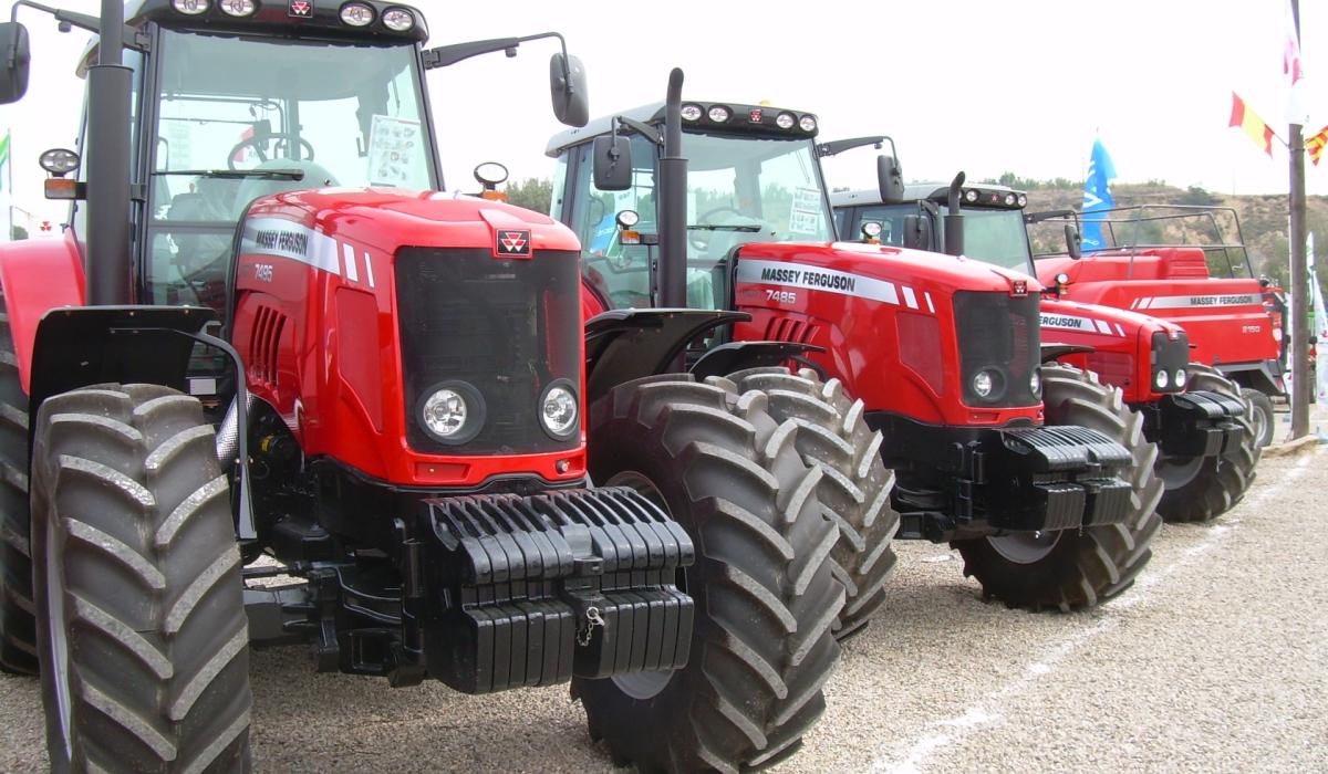 Dartmoor farmers urged to remain vigilant after tractor theft prompts ...
