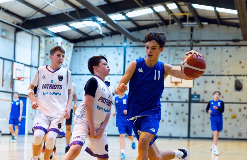 Basketball Bucks beaten in overtime - North Devon Today