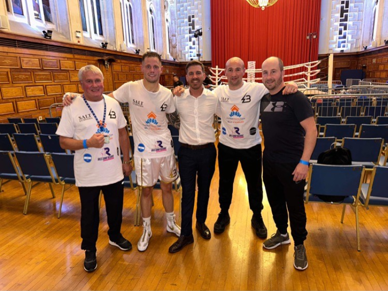 Billy boxing his way to pro fame - North Devon Today