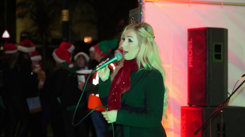 Pictures: Carols on the Square for The Veterans Charity - Photo 1 of 12 ...