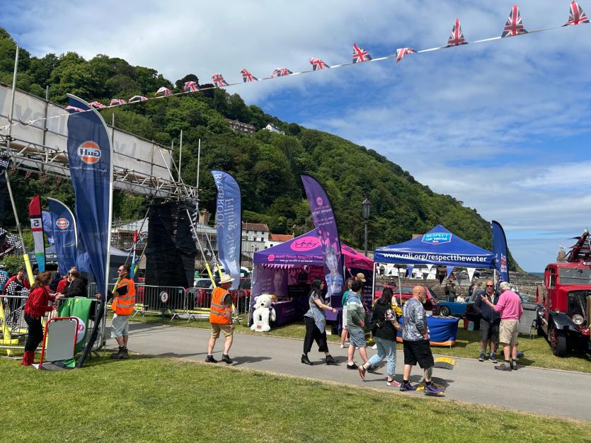 Pictures: Lyn Valley Classic is a roaring success - Photo 1 of 12 ...