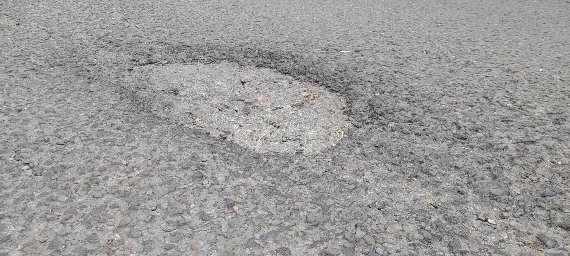 Residents raise alarm over pothole crisis in North Devon - North Devon Today
