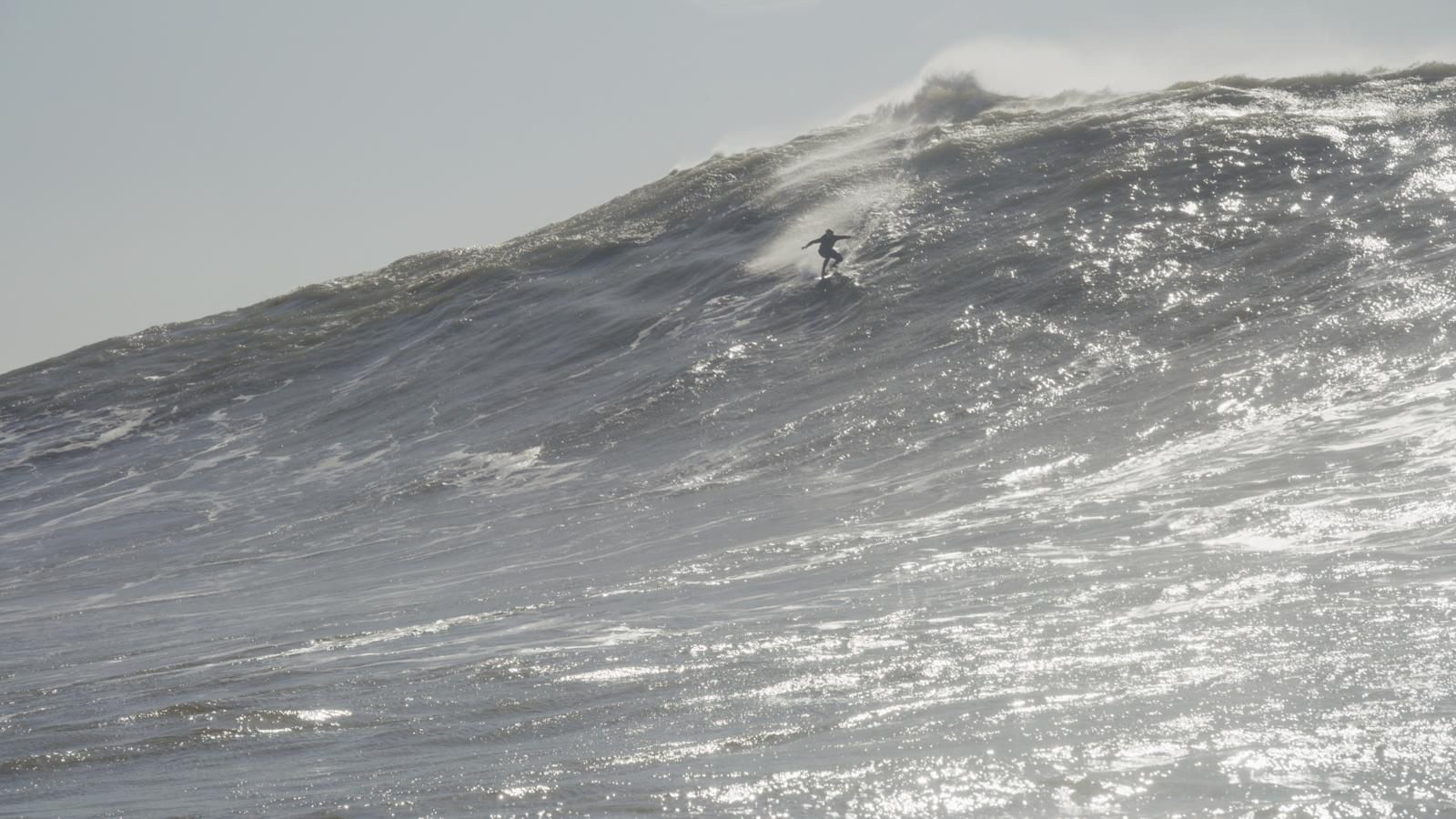 Croyde big-wave surfer’s challenge in memory of best mate Jake - North ...