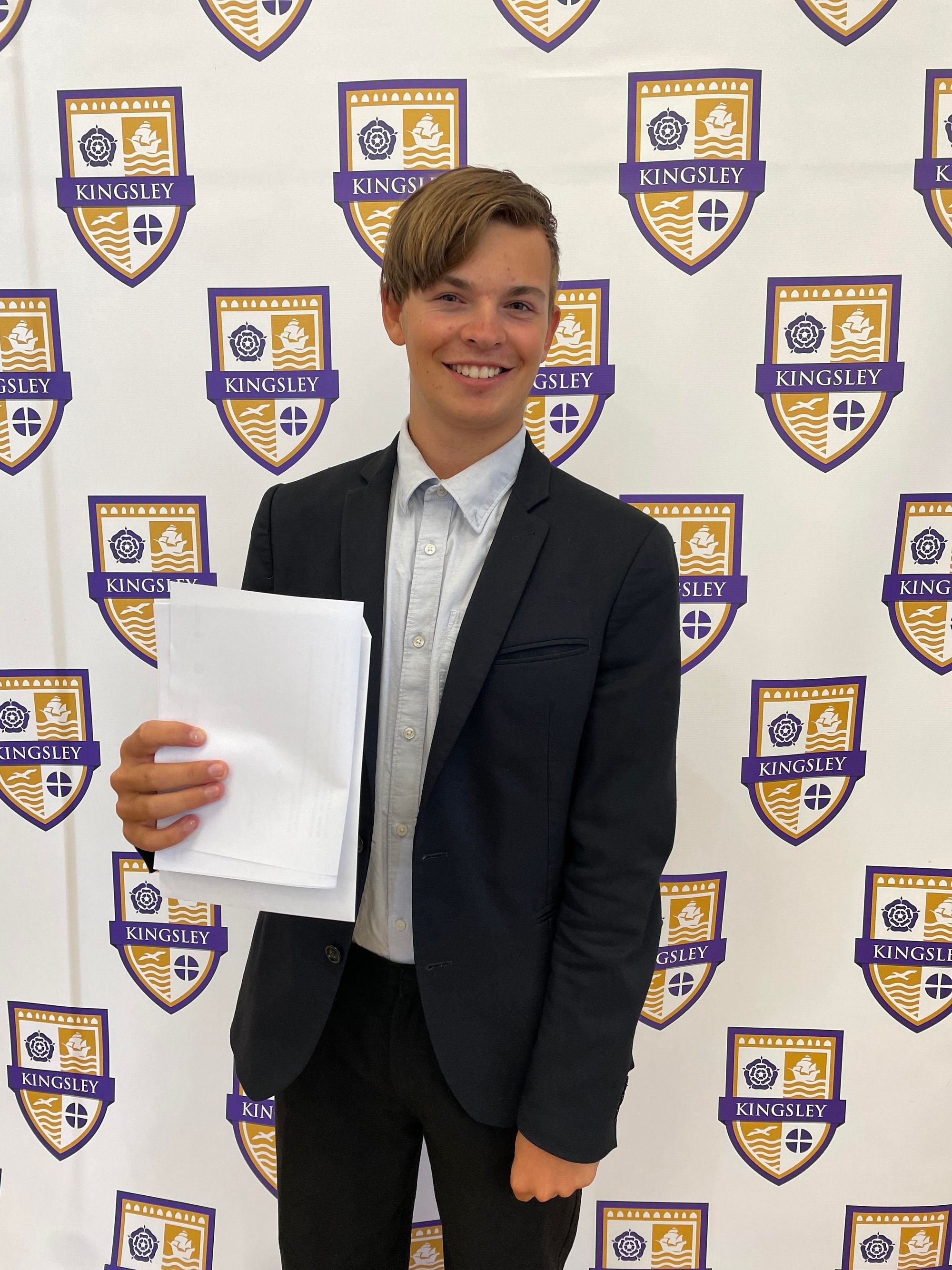 Kingsley School celebrates the best GCSE results in recent times ...