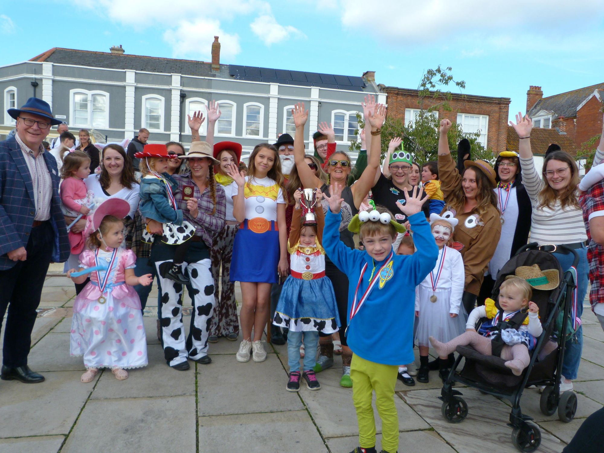 Pictures: Barnstaple celebrates Her Majesty's life with Carnival Fiesta ...